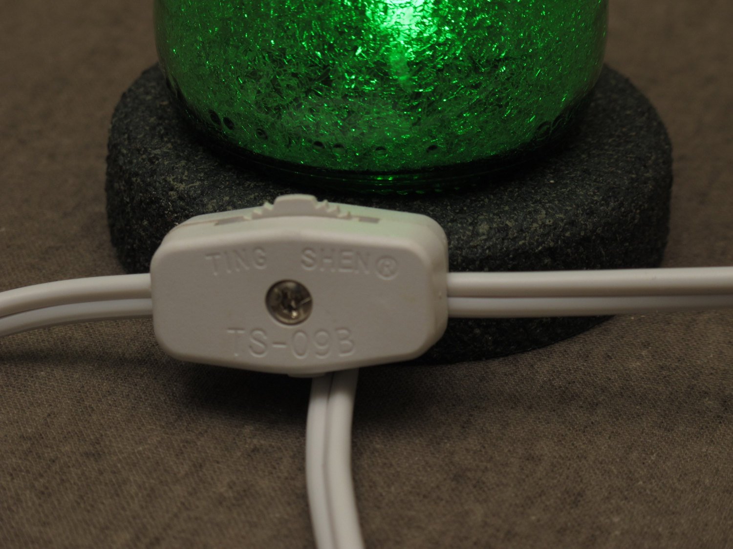 Heineken 12oz Beer Bottle Accent Lamp Night Light Bar Man Cave Sign ...